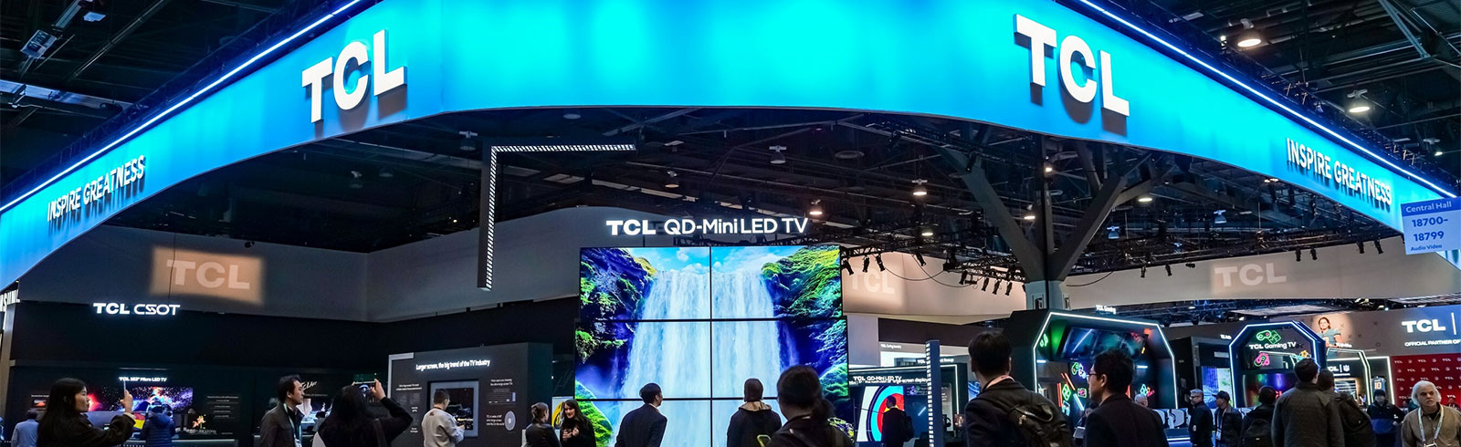 TCL CSOT presents advanced display technologies at CES 2024