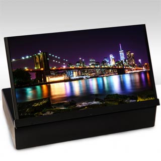 AUO preps a 27" QHD 300Hz gaming display and a 32-inch 8K4K display for ...